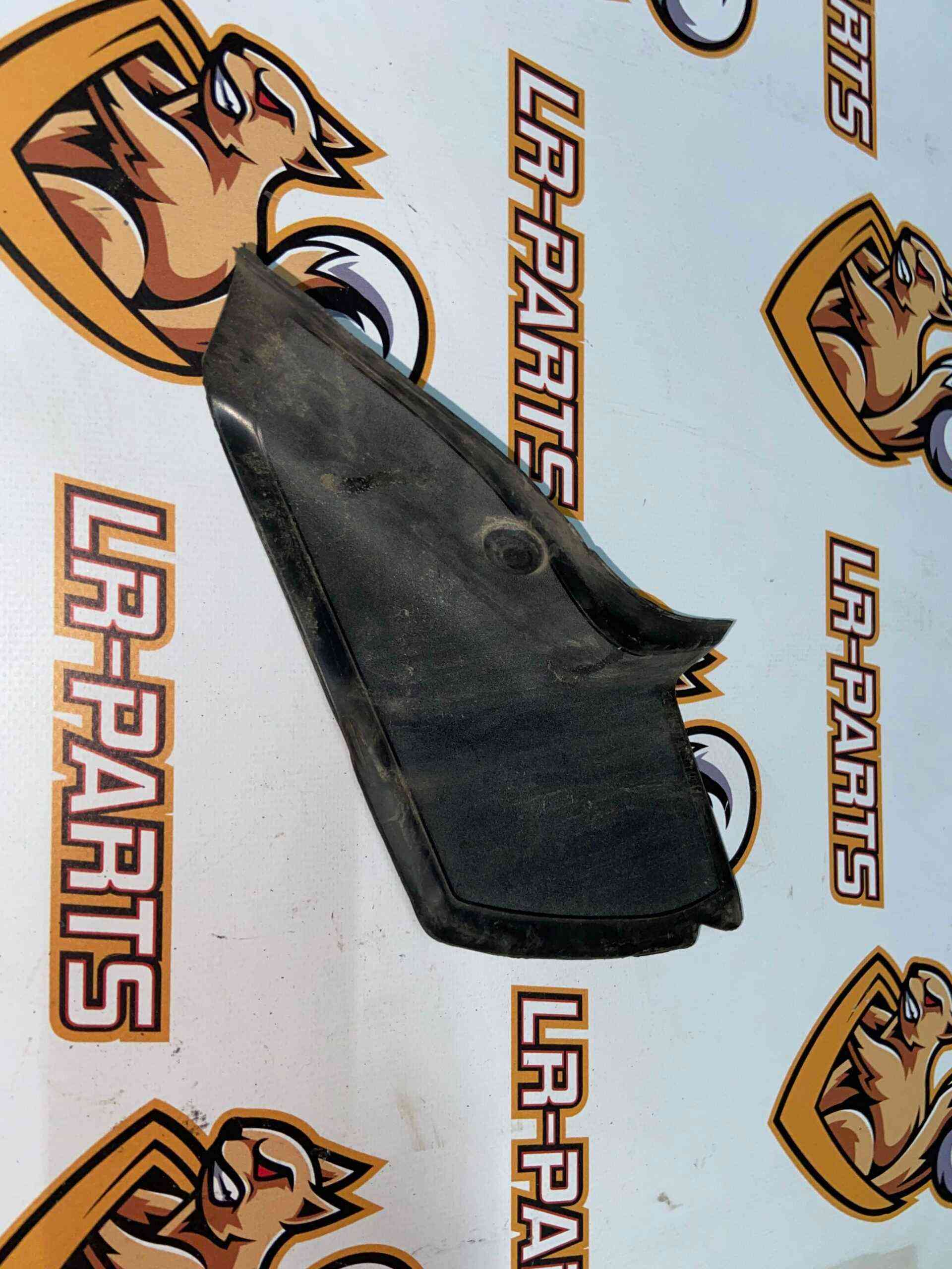 LR077621 Drain channel trim element left Range Rover L405 (2013-2021 ...