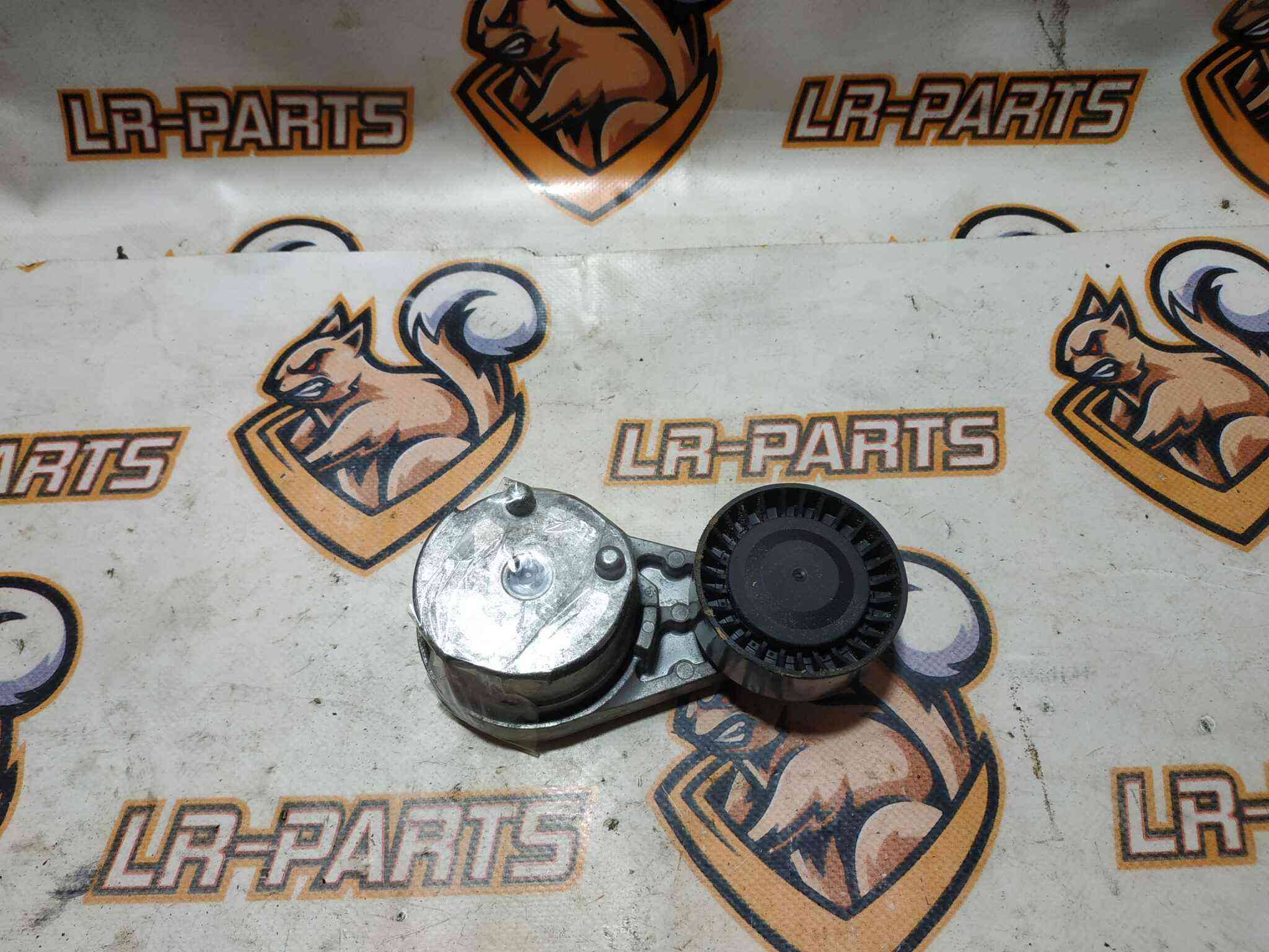 LR079293 Alternator Belt Tensioner Range Rover Sport L494 (2014-2022 ...