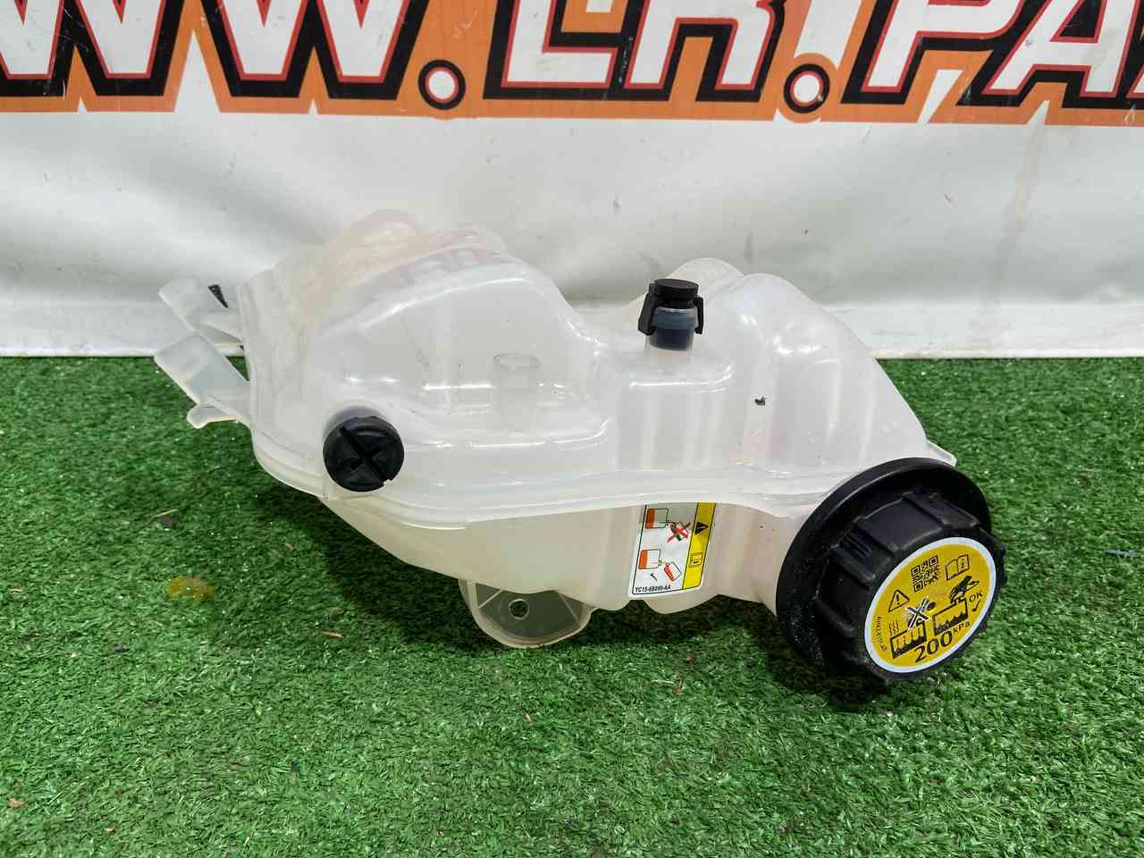 LR088547 Expansion tank Range Rover Sport L494 Used – Used LR.Parts 🛠