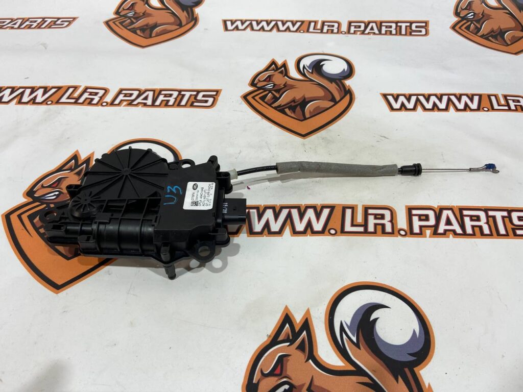 LR095549 Trunk lid lock electric Range Rover L405 Used – Used LR.Parts 🛠