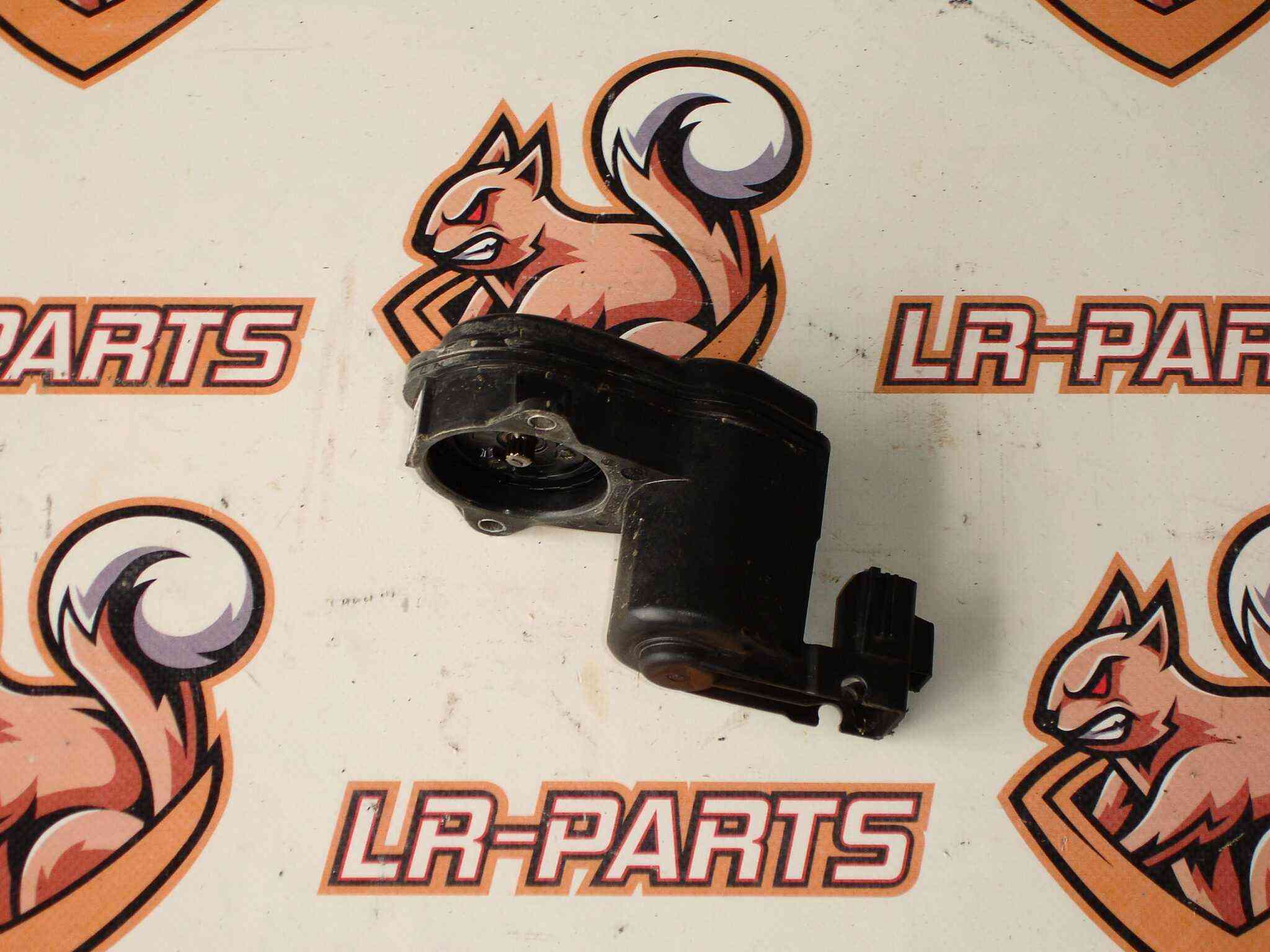 LR102237 LAND ROVER DISCOVERY 5 Used parking brake actuator