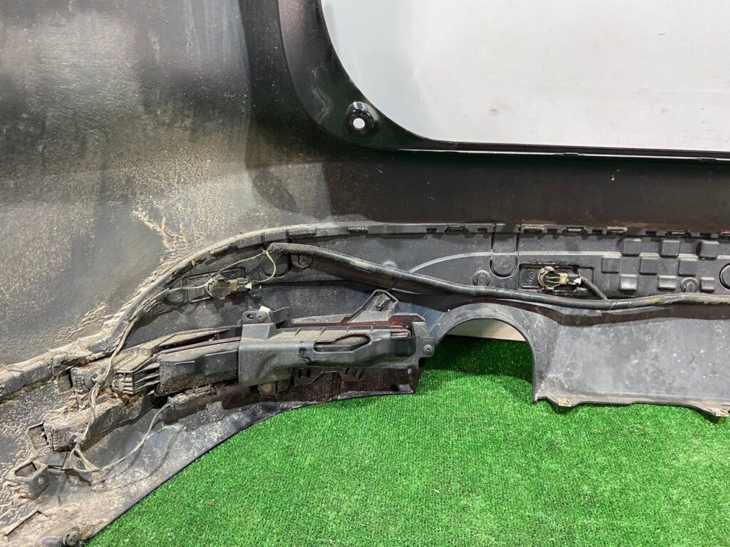 T4A7387LML Rear bumper (single exhaust pipes on both sides) Used JAGUAR ...