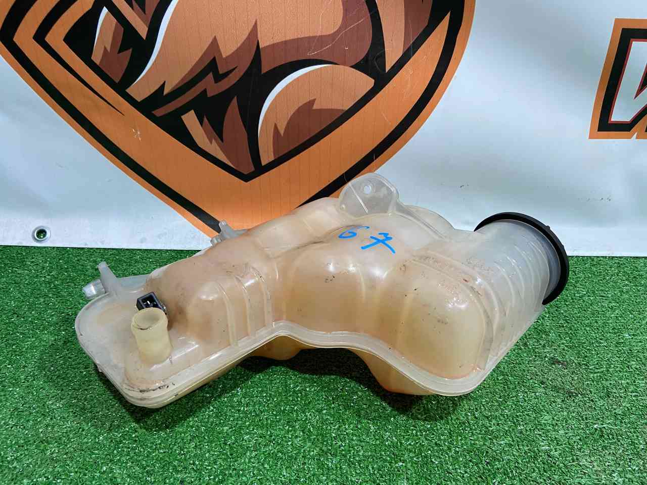 LR034654 Expansion tank Range Rover Sport L494 2013-2022 Used – Used LR ...