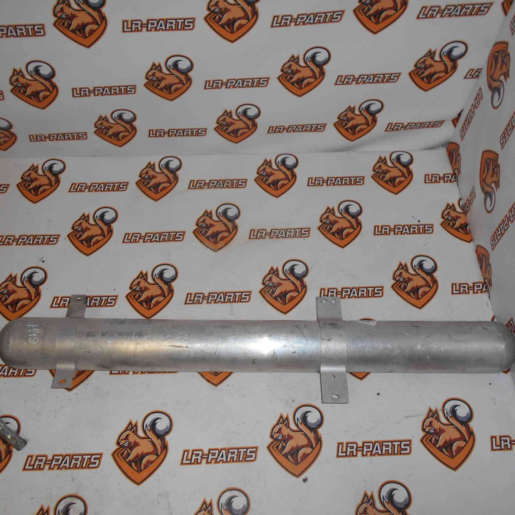 LR084040 Range Rover L405 Air suspension receiver (2013-2021) Used ...