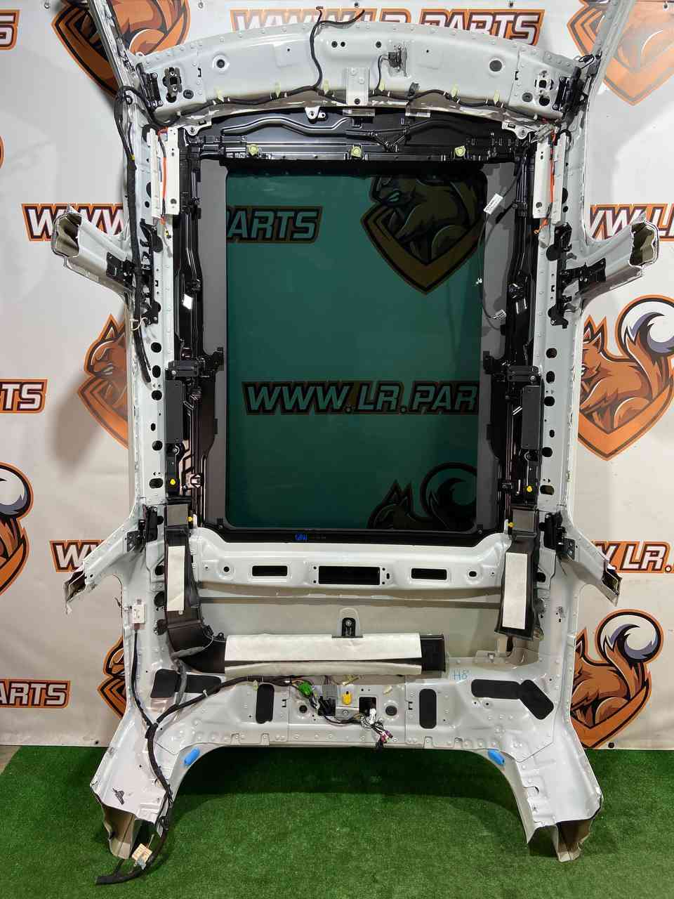 LR163694 Panoramic roof Range Rover L405 (2013-2021) used – Used LR.Parts 🛠