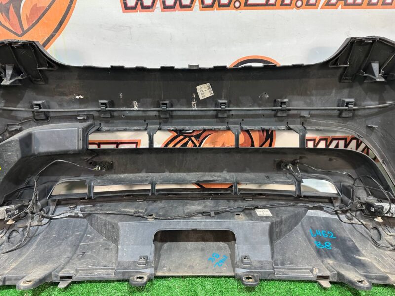 LR083059 Front bumper complete LAND ROVER DISCOVERY 5 (L462) Used ...