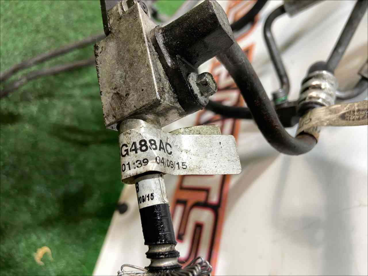 LR085490 Front active stabilizer pipe Range Rover L405 (2013-2021) USED ...