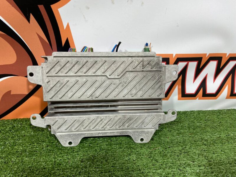 LR098869 Range Rover Sport L494 audio system amplifier (2014-2022) Used ...